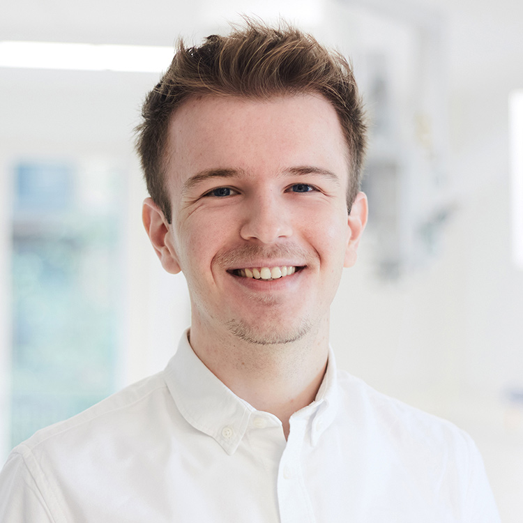 Team aus spezialisierten Augenärzten